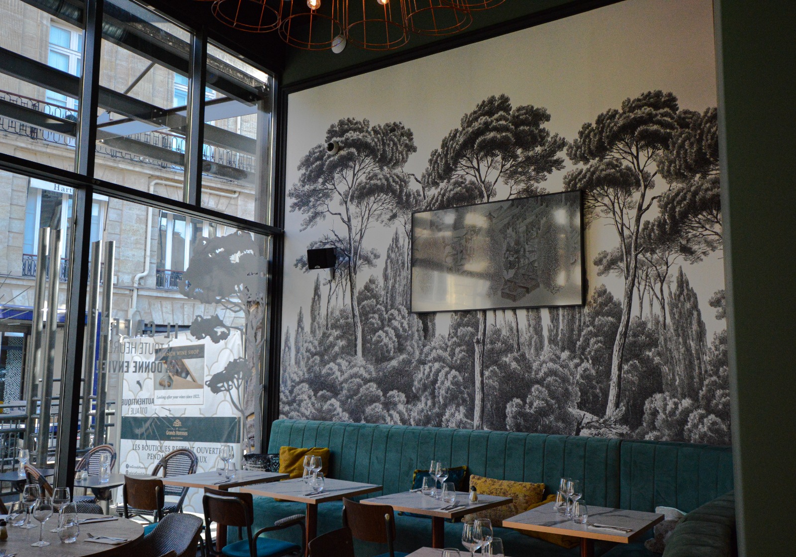 Etude de cas Restaurant MONZÙ - Bordeaux - AVMD